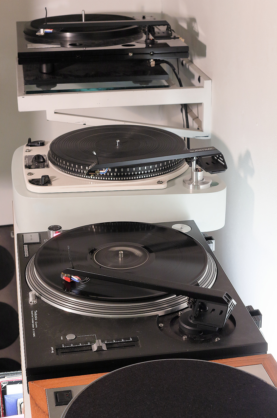 Looking for opinion on two turntables | Steve Hoffman Music Forums